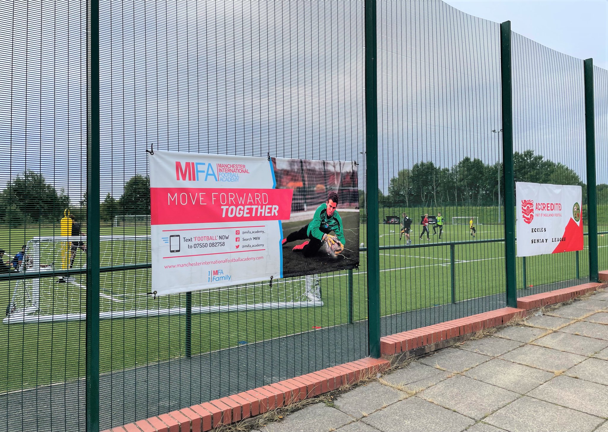 【MIFA】Manchester International Football Academy ~週6日のフットボールアカデミー ...